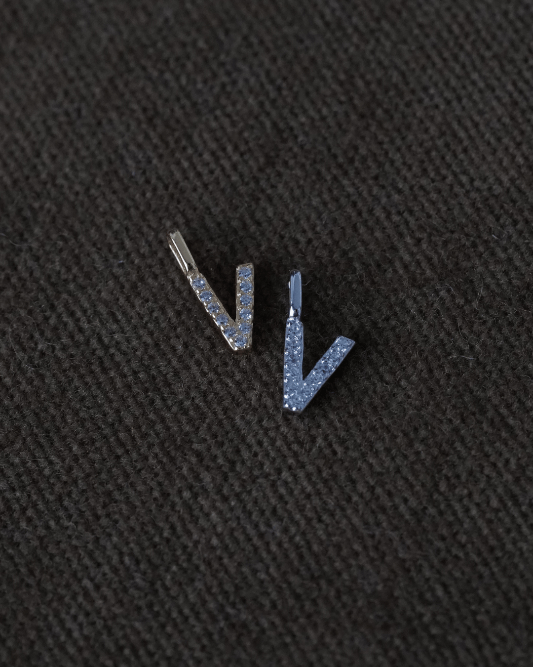 INITIAL CHARM V - AZLOFT